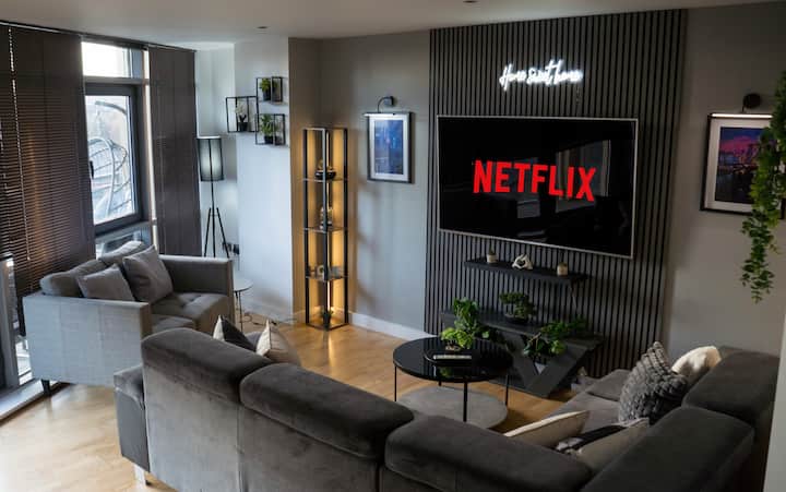 Cozy | Modern | Riverside Maison | 2br - Leeds