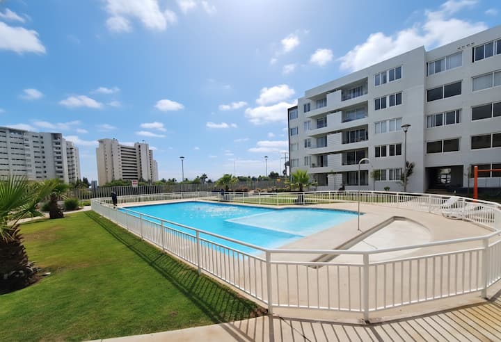 Acogedor Y Hermoso Depto. Frente A Laguna Del Mar - La Serena