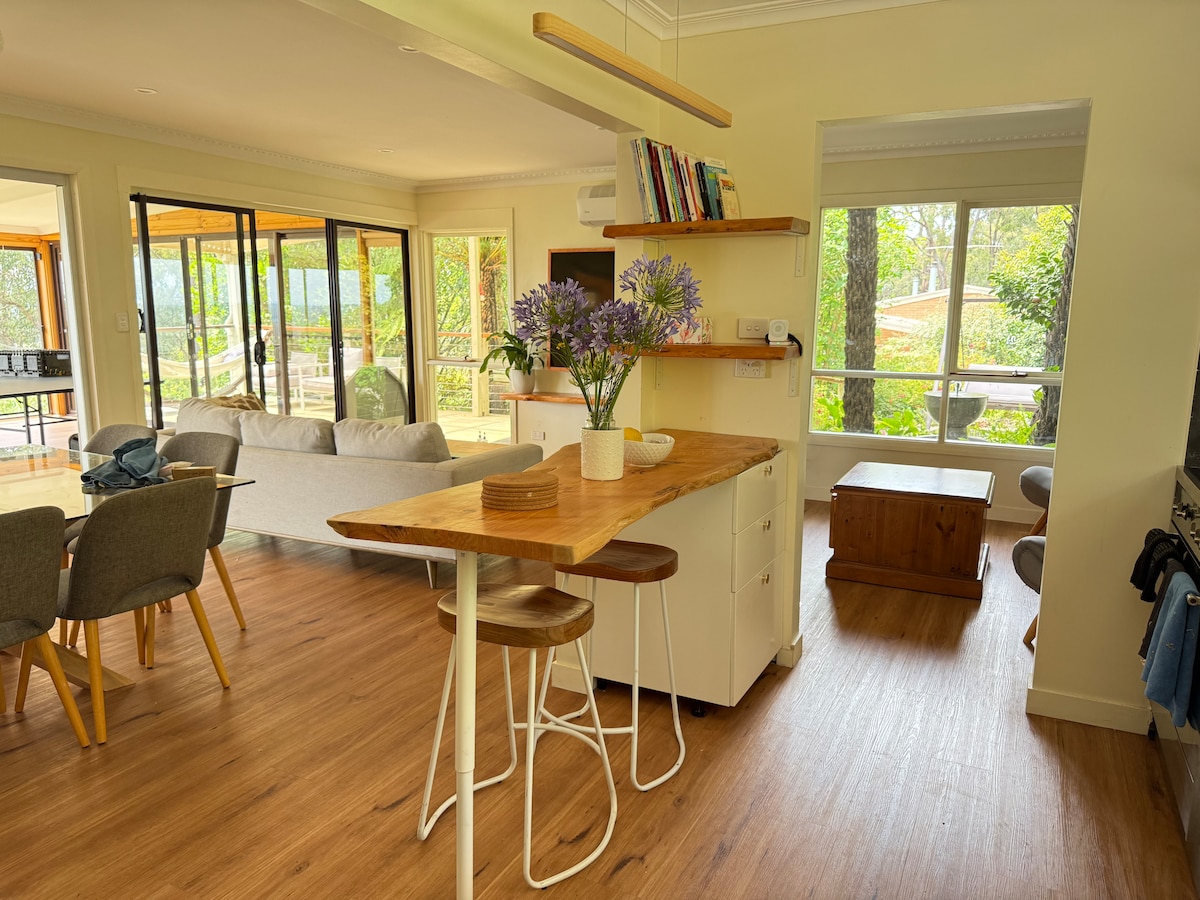 Heavenly Escape in Emerald - Houses for Rent in Emerald, Victoria ...