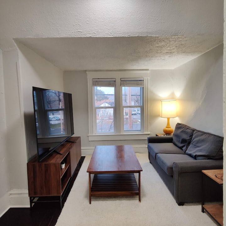 Top Floor Unit In The Maven District - Salt Lake City, UT