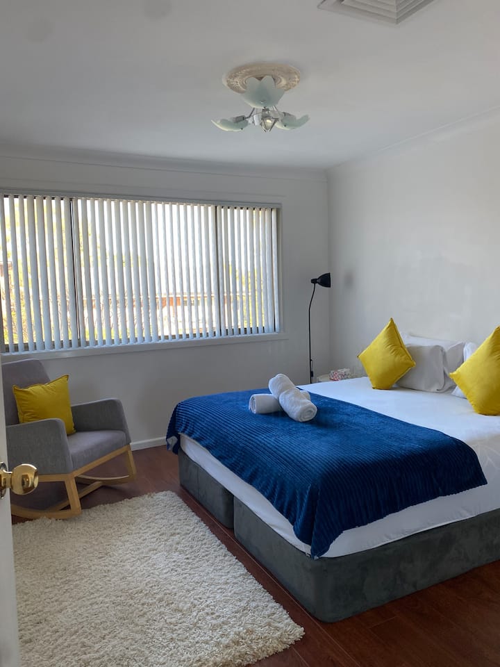 Near Uni/cafe-quiet And Cozy (Man Only) - Campbelltown