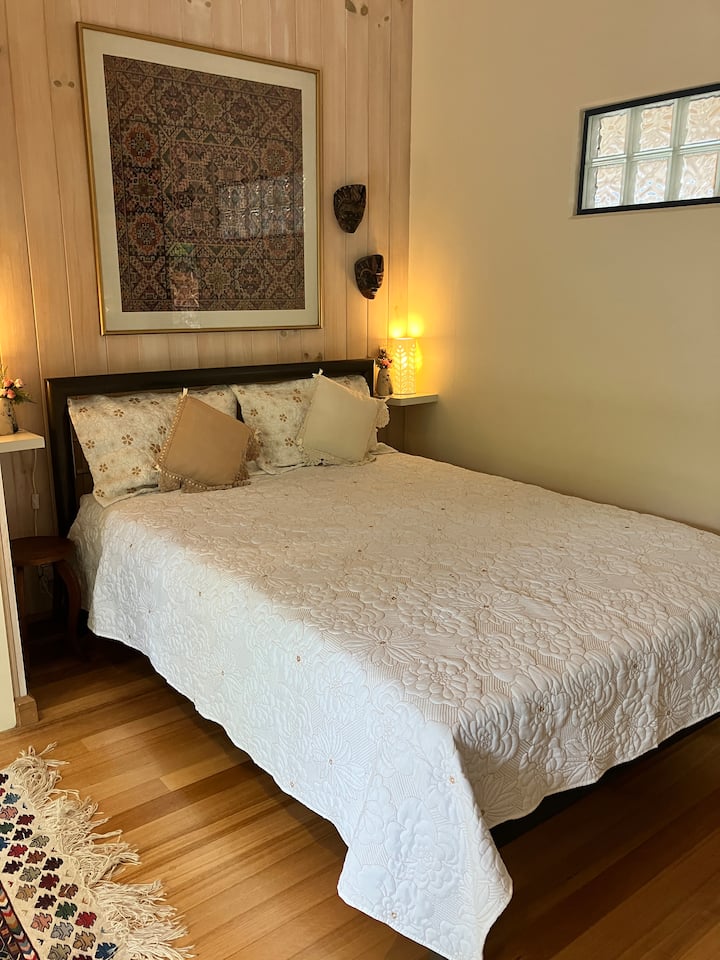 Rainforest Home - Proserpine