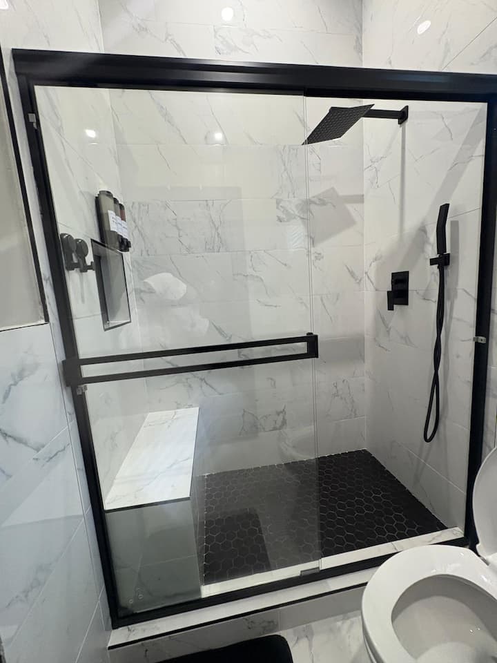 Luxury Stay | With Meals & Airport Transfer - The Bahamas