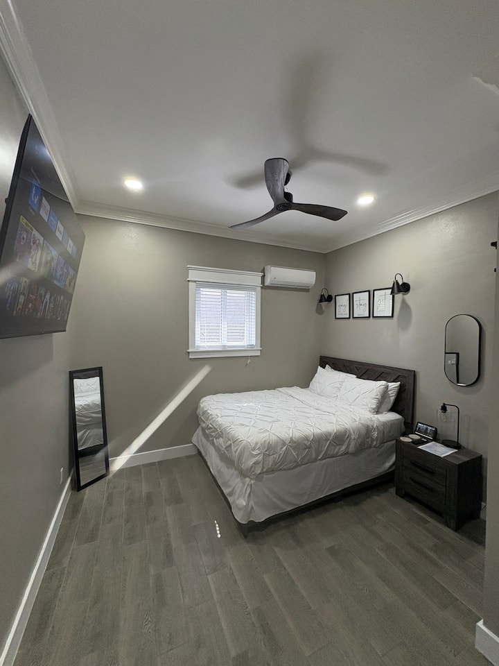 Exclusive Experience | Room Service | Car Service - Bahamas