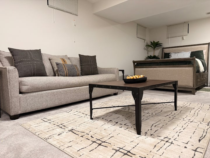 Cozy Private Studio Near Downtown Frederick - フレデリック, MD