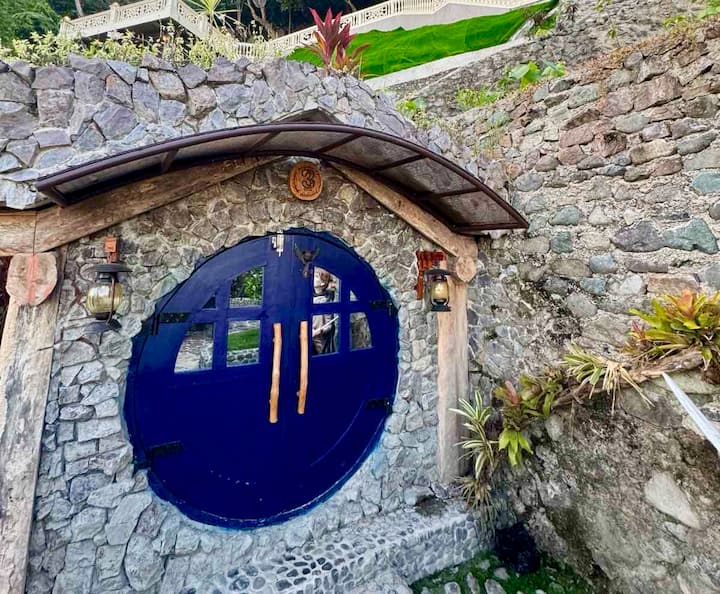 Seaside Hobbit Earth Home #3 Island Of Catanduanes - Philippines