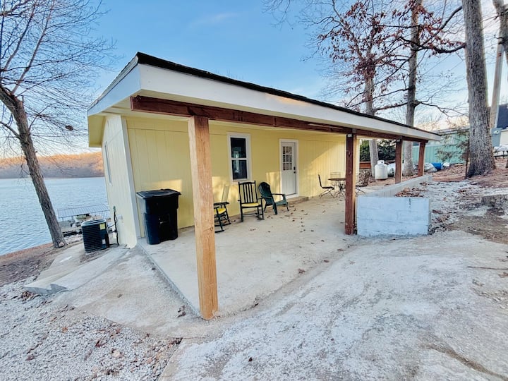 Lakefront Home W/ Private Dock & Massive Deck - Gravois Mills, MO