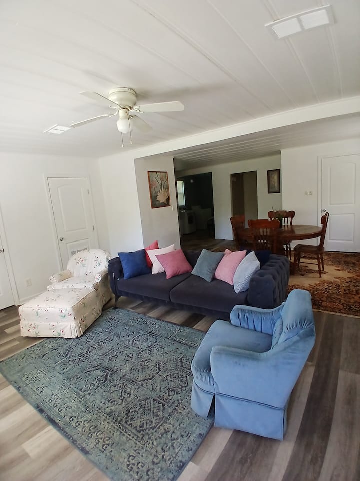 Privacy On 5 Acres - Kansas City