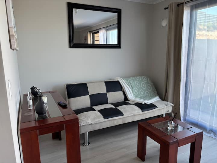 Alojamiento En Puerto Varas Con Vista Al Volcán - Puerto Varas