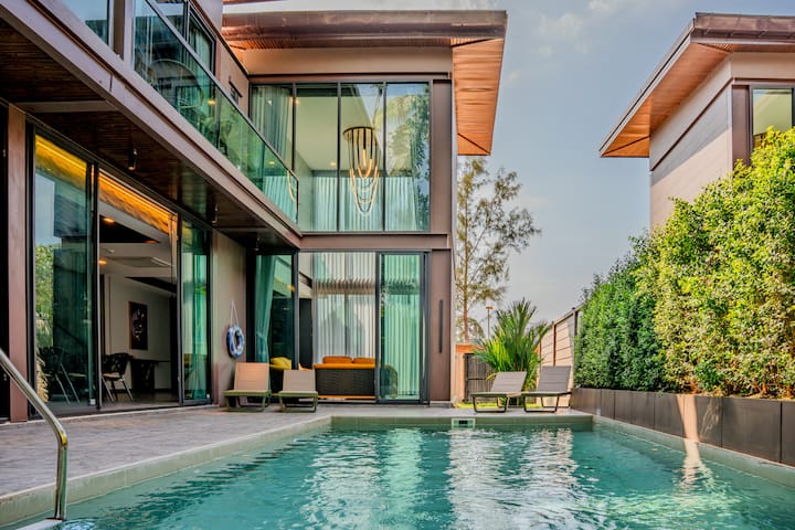 Modern Private Pool Villa Glass Walls Jungle View - Ao Nang