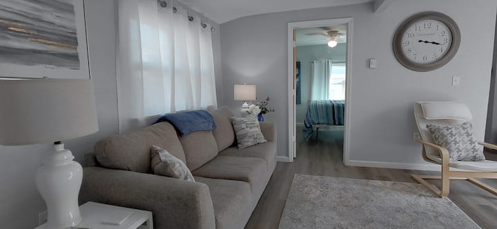 116 Treasure Island, Sunset Beach, 1 Bdrm Cottage - Treasure Island, FL