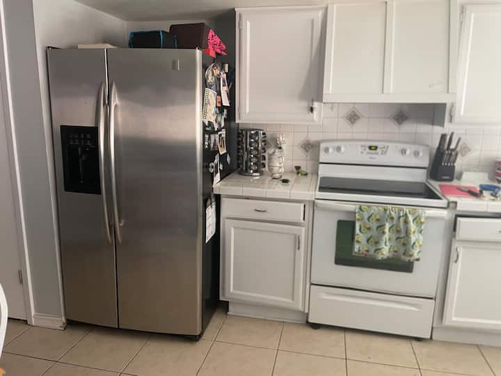3 Bed, 2 Bath Single Story House - Allen, TX