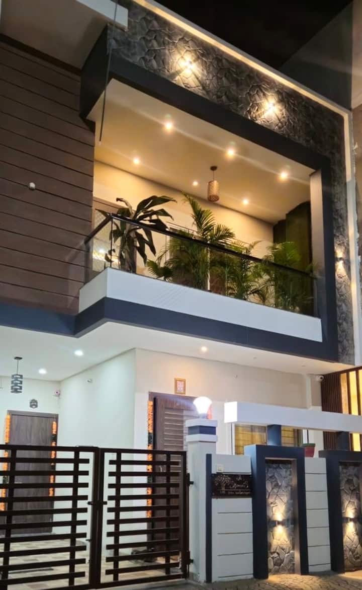 Spacious 3bhk Bungalow - Indore