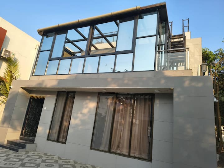 Yansh Villa Presence Of Nature - Khanvel