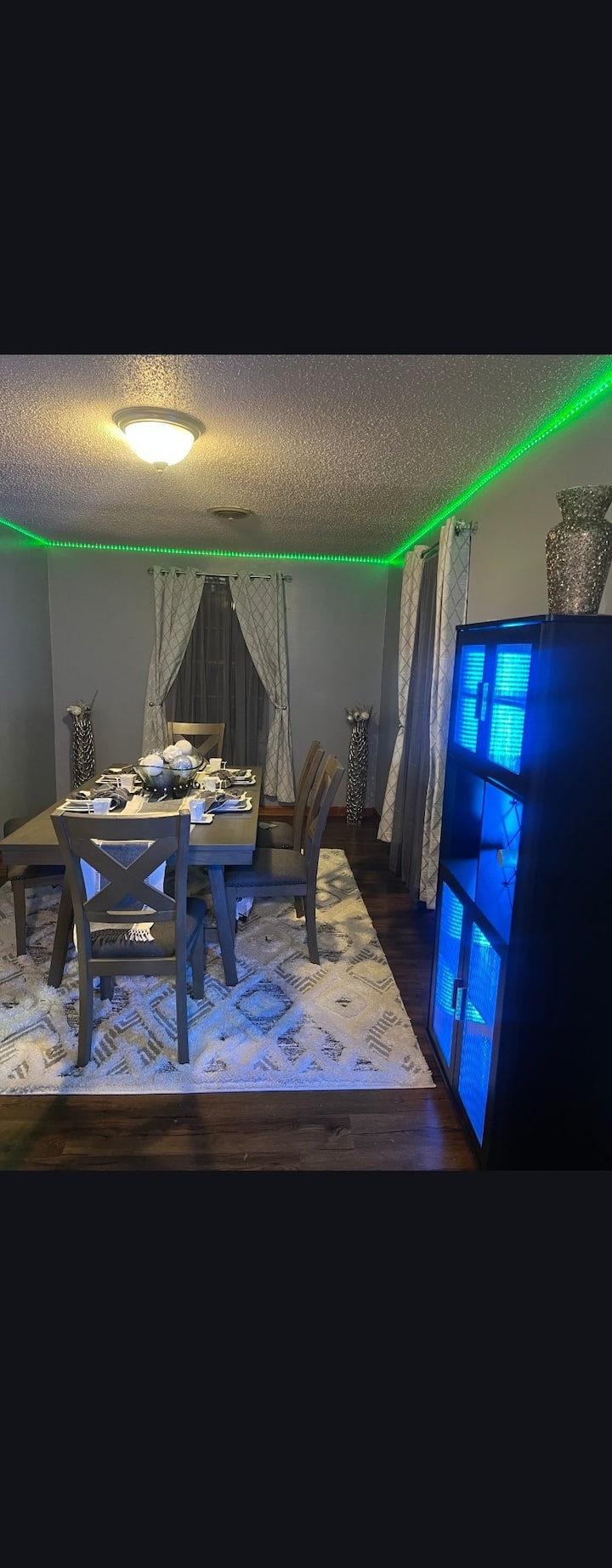 Couples Retreat Family Home - Little Rock, AR