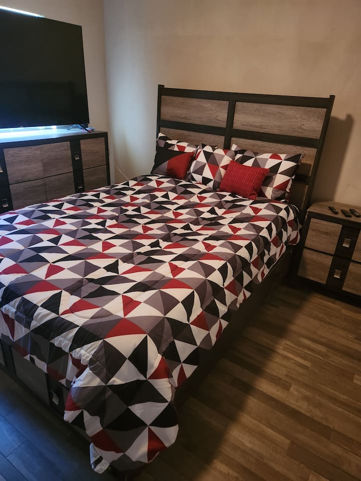 Couples Retreat Family Home - Little Rock, AR