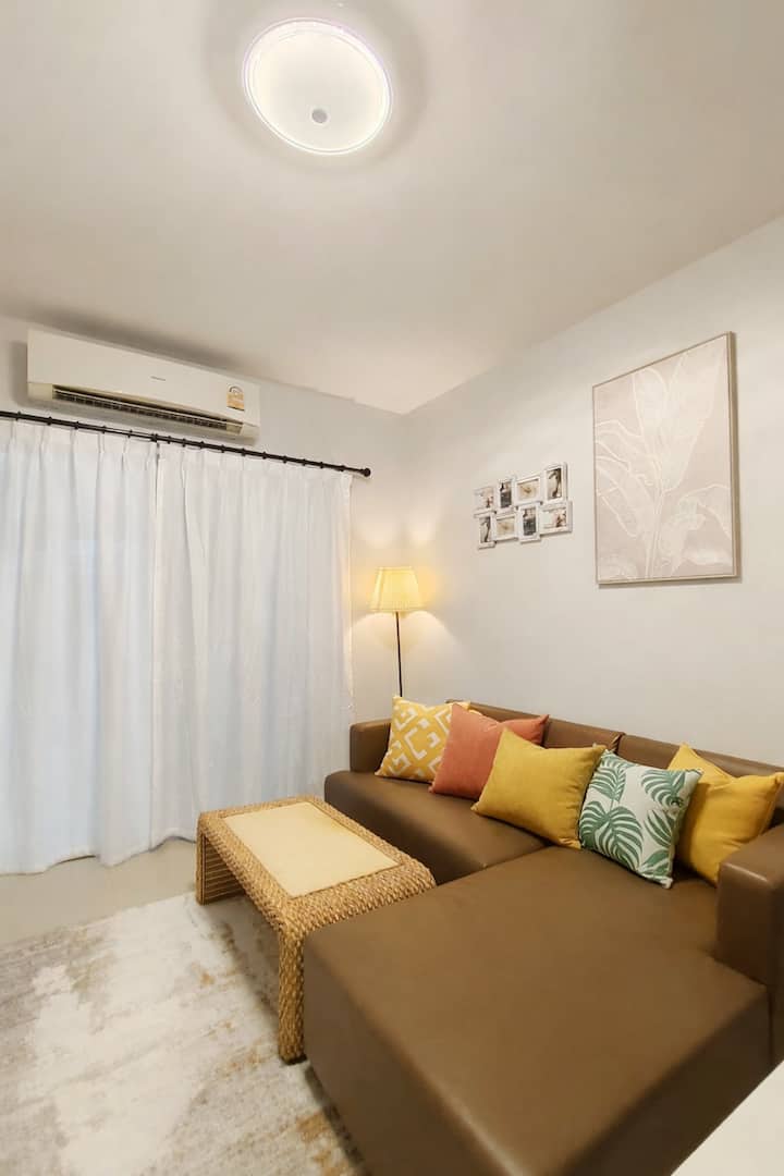 Private Corner House Near Central Westgate - Bang Yai