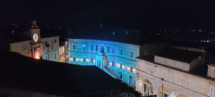 Charming Home With Stunning View In Heart Of Fermo - Moresco