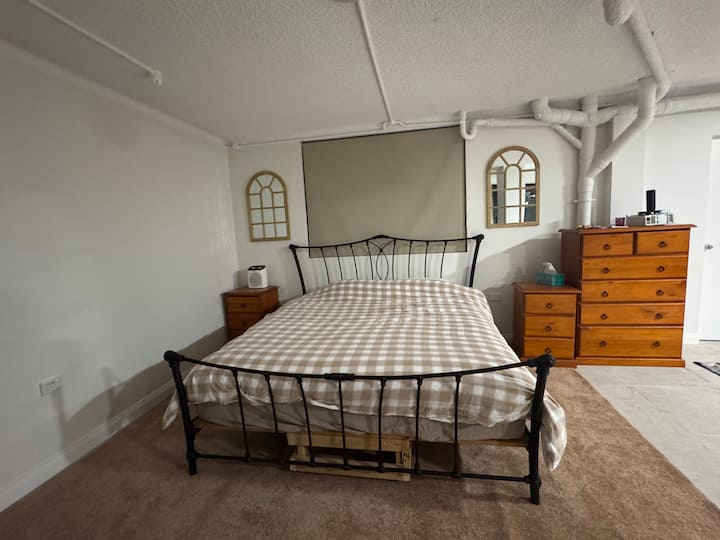 Cozy Ground-floor With Outdoor Picnic Area. - Dural