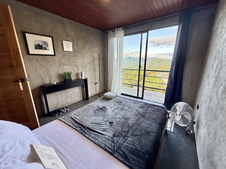 The Ridge Foundry - Regular Room 2 - Tanay