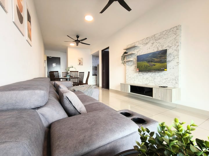 Simfoni Hi Floor Modern 3br With Wi-fi & Netflix - Kajang