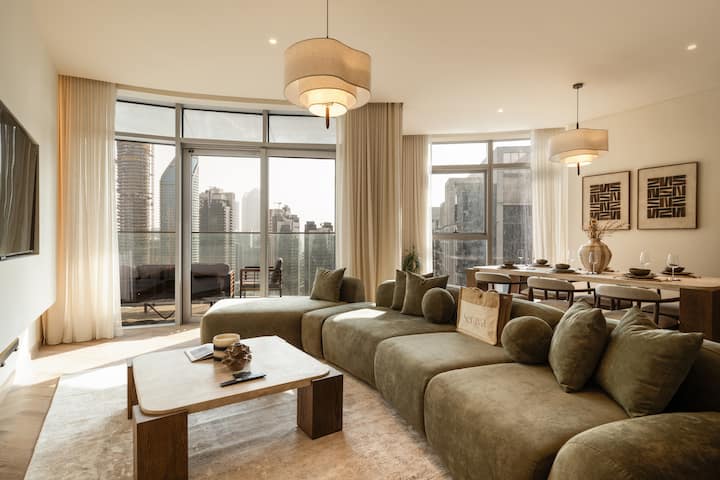 Seraya 48 | 3bdr | Valet, Great Views & Amenities - Dubai