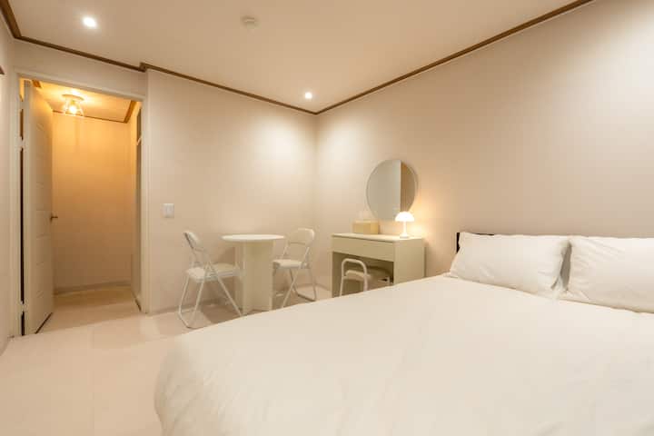 Stayv 스테이브 | 동대문 | 답십리 | 무료 짐보관 | 청소비 무료 - 디럭스 룸 - Seoul