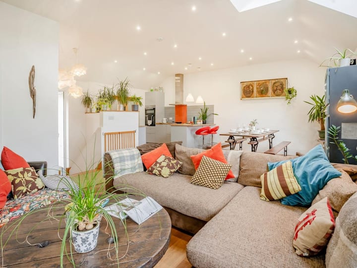 4 Bed In Llandysul (Oc-93546) - Pembrokeshire