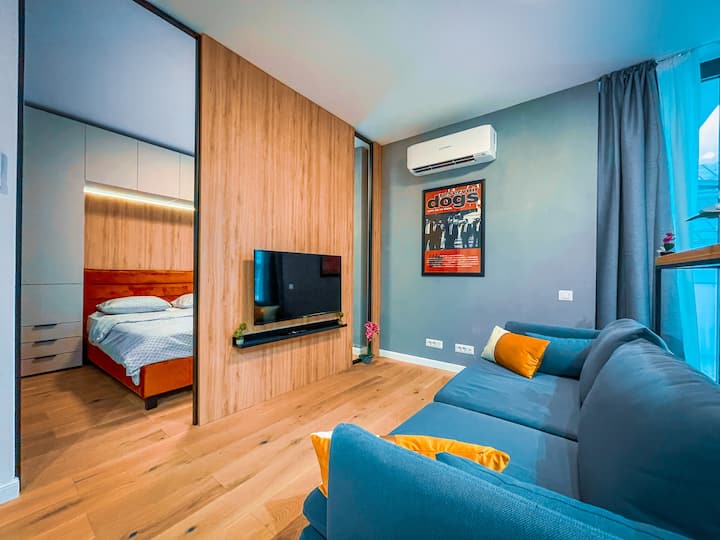 Central Luxury And Lovely Flat With Large Balcony - ブカレスト