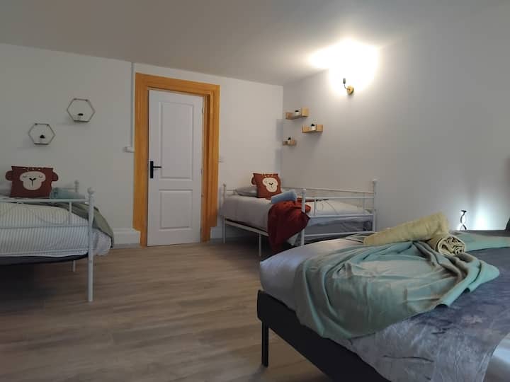 Au Bon Verger Appartement 4 Chambres Hyper Centre - Mortagne-sur-Sèvre