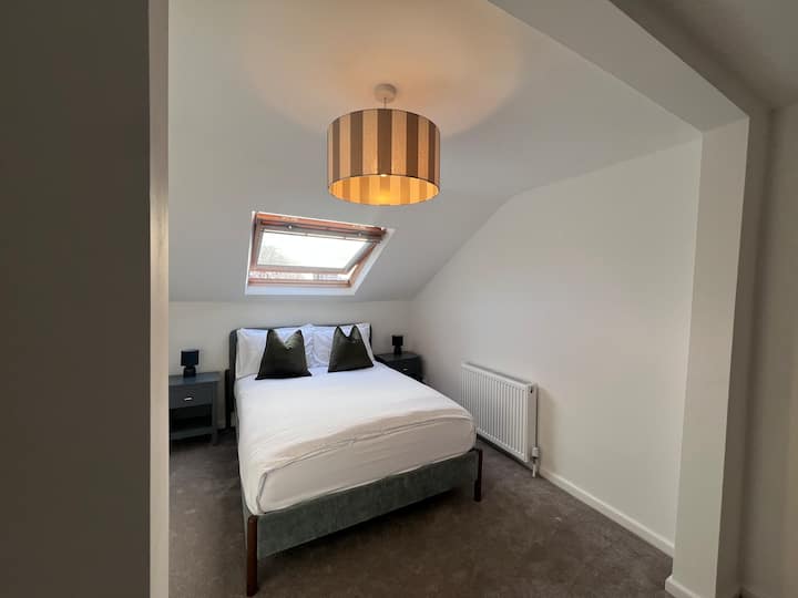 The Bluebird B&b Iii : Room 4 - Leeds