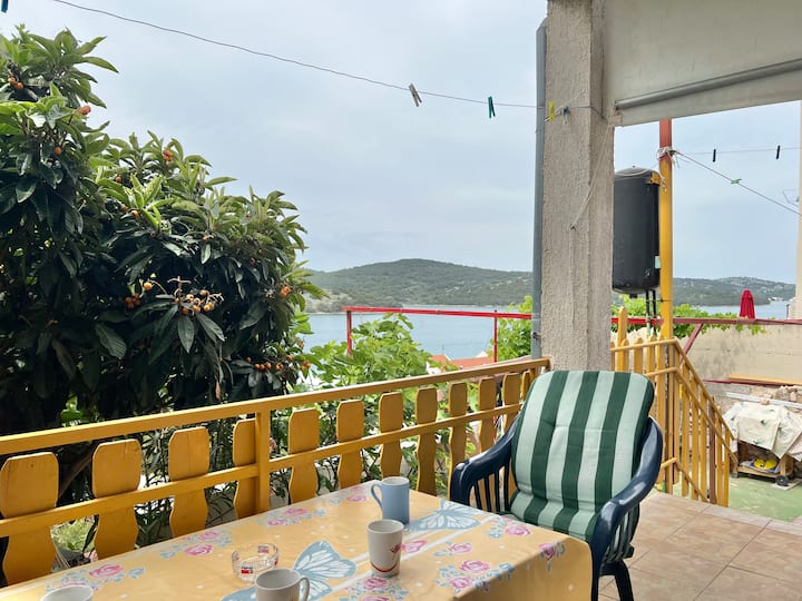 1 Bedroom Apartment In Tisno - Tisno