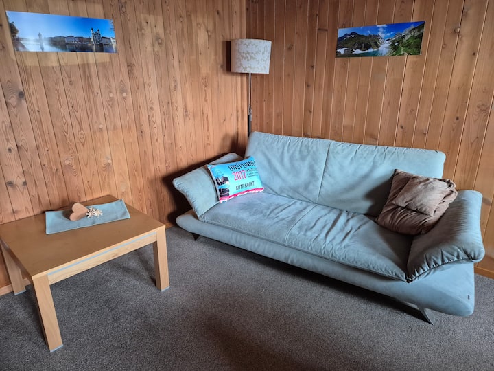 Petra's Airbnb Mit Panoramablick - Switzerland