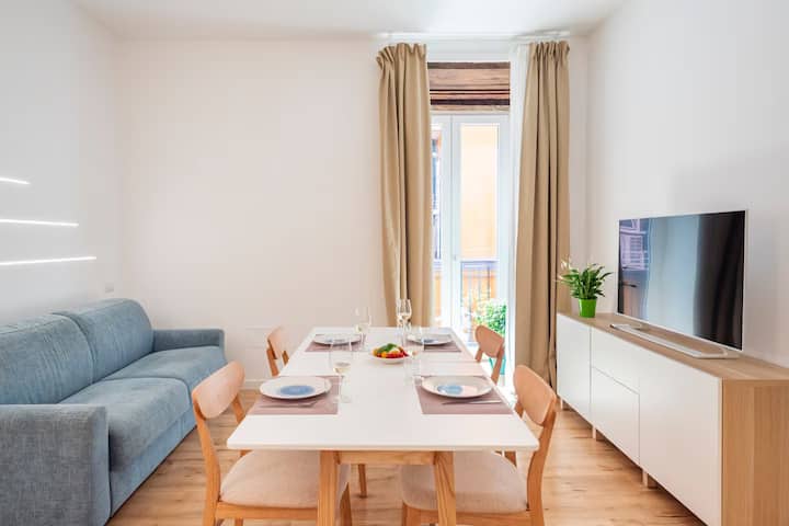 Elegante Monolocale "San Paolo" In Centro Storico - Naples