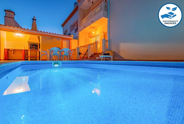 Villa With Pool And Bbq In Galé, Albufeira - Albufeira