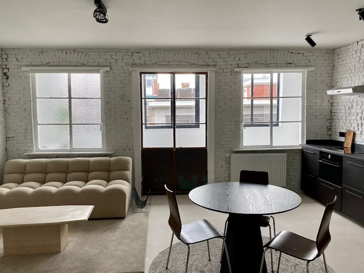 Stijlvolle Loft Met Aparte Badkamer-30days Minimum - Anvers