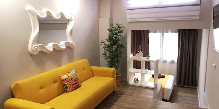 103 Apartment Connected Directly City Center - Esplugues de Llobregat