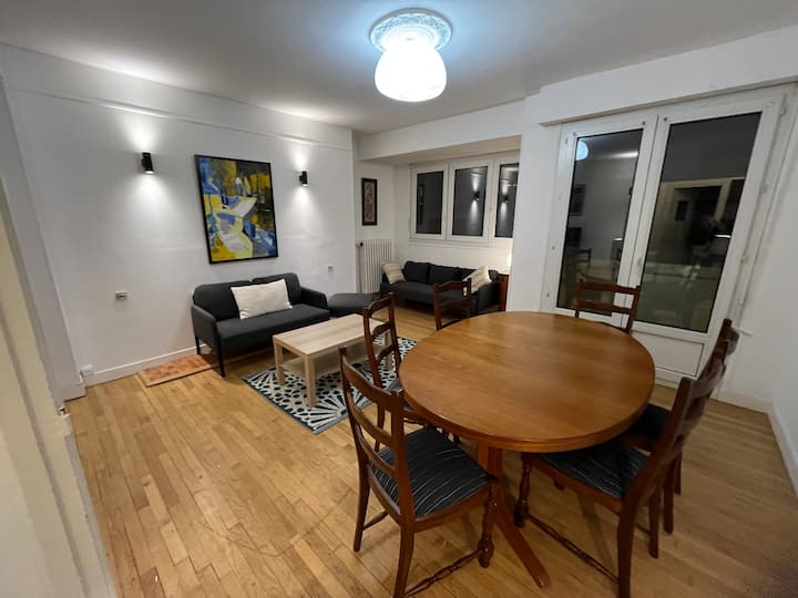 Proximité Gare Et Carmel 4 Chambres Balcons Soleil - Lisieux