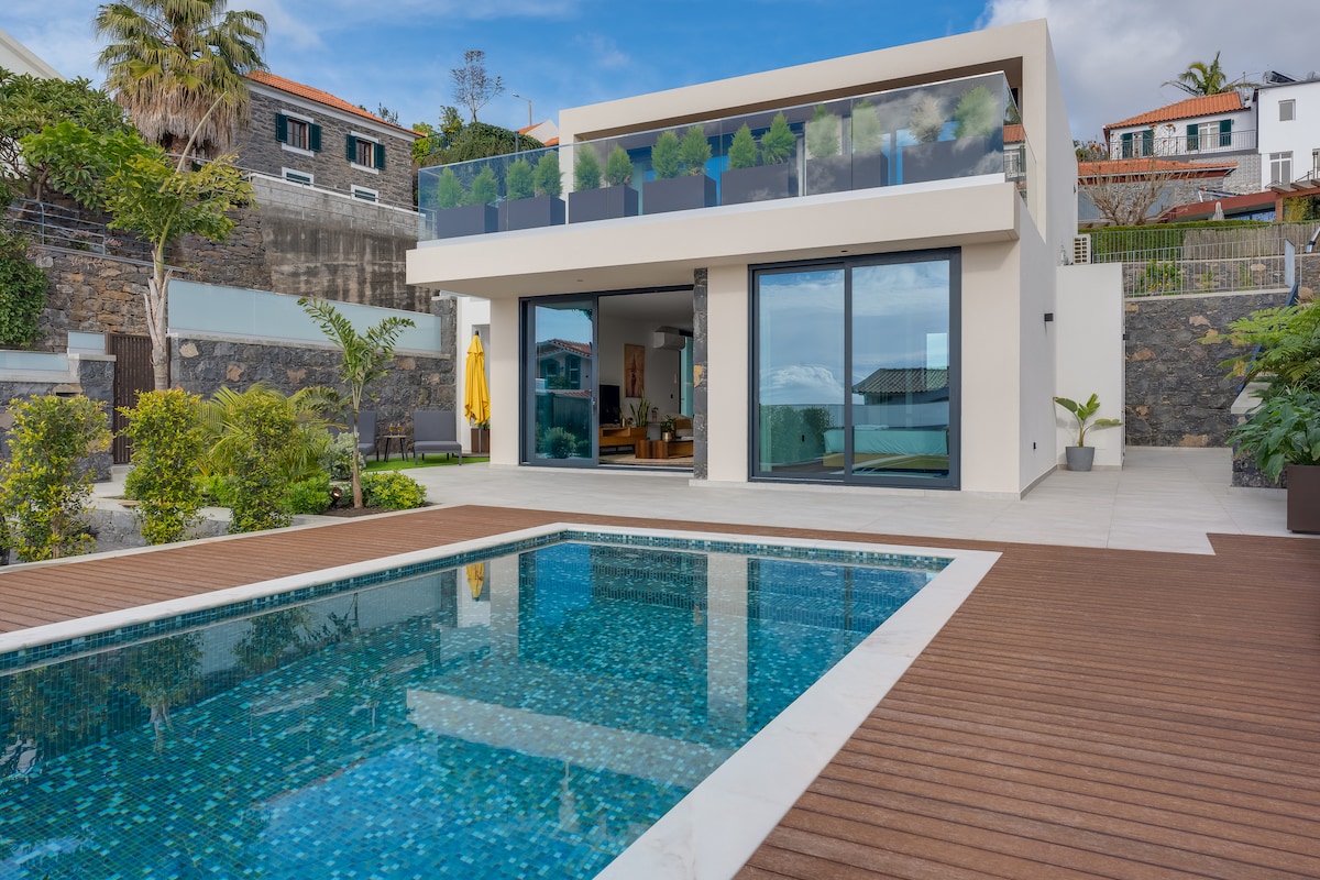 Residencias BHF Familia Luxe - Casas en renta en Arco da Calheta ...