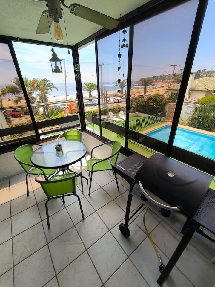 Cómodo Departamento Orilla De Playa - El Quisco