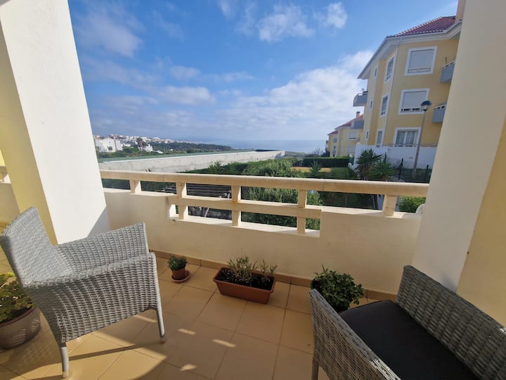 Room In Ocean View Flat Ribeira/ Ericeira - Ericeira