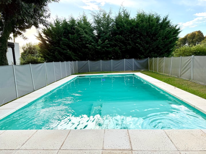 Impecable Casa Quinta Con Pileta En Chascomús - Chascomús