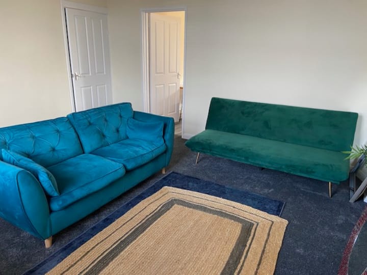 Cosy Town Centre House Close To M6 & Town Park - Stafford, UK