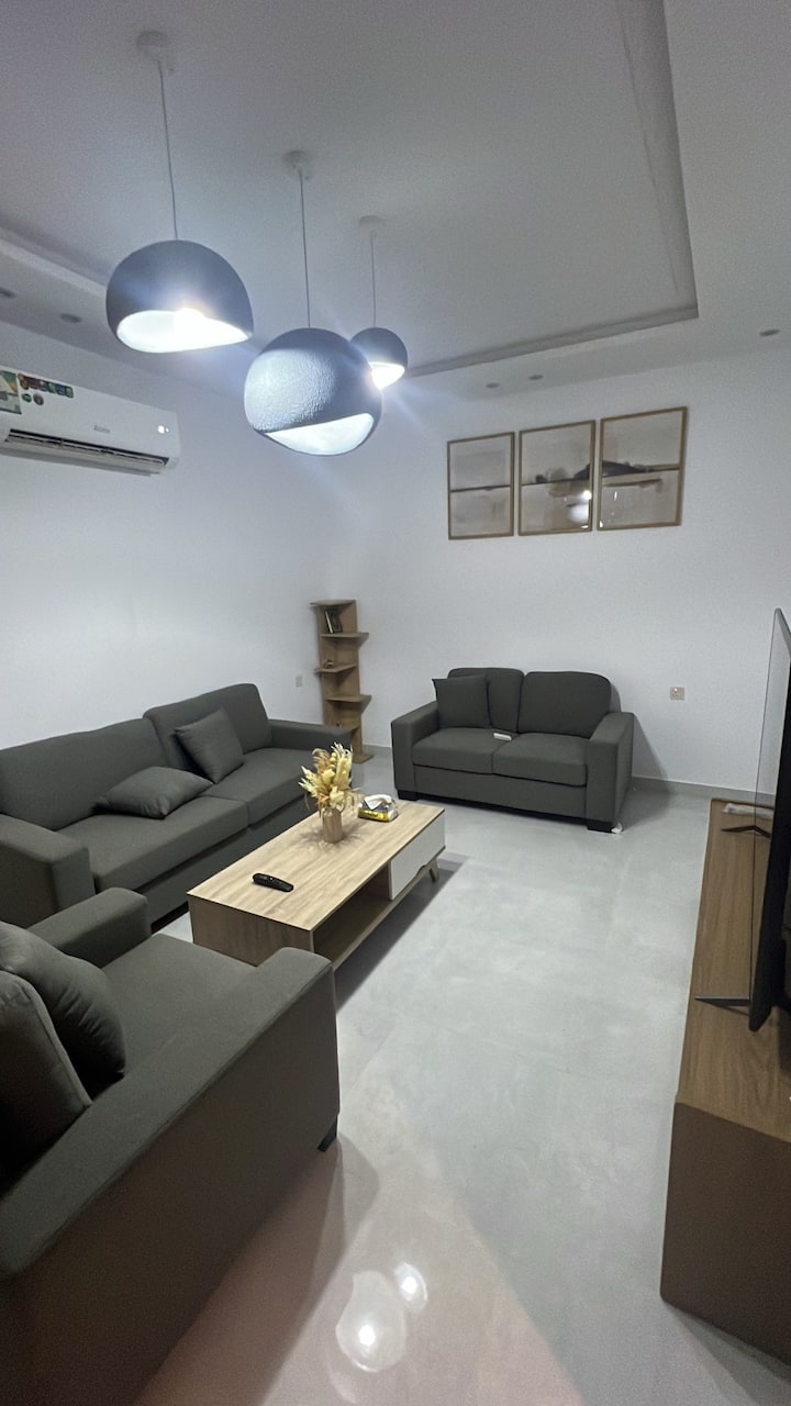 Beautiful Modern Apartment In An Amazing Location - Jeddah