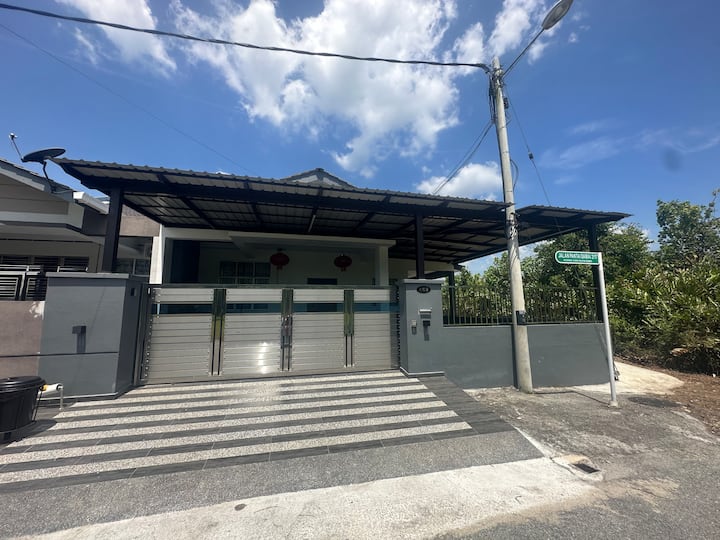 Pantai Remis Mountain View Homestay - Pantai Remis