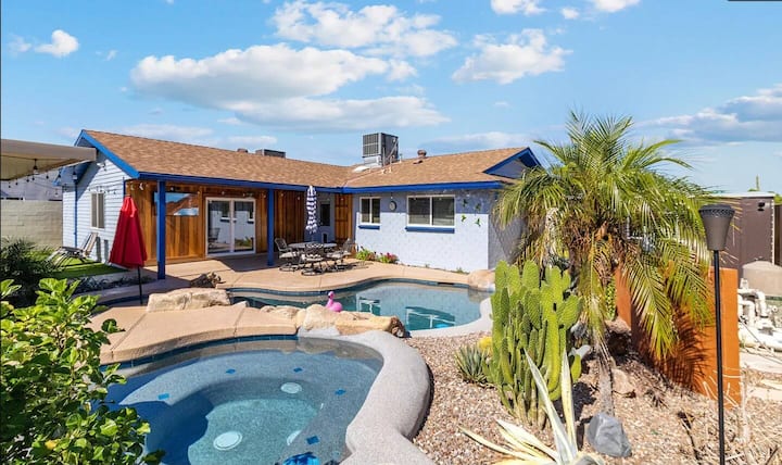 Modern Scottsdale 3br Home W/pool, Spa & Mini Golf - Scottsdale, AZ