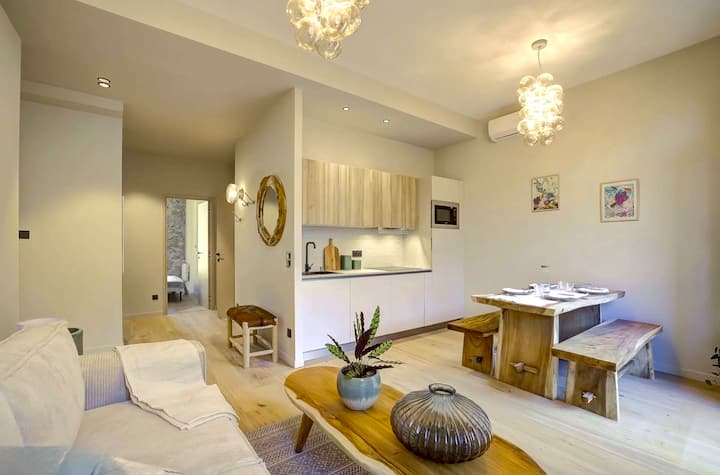 Charming 2br & Large Terrace 4 Min From Nice Port - Saint-Jean-Cap-Ferrat