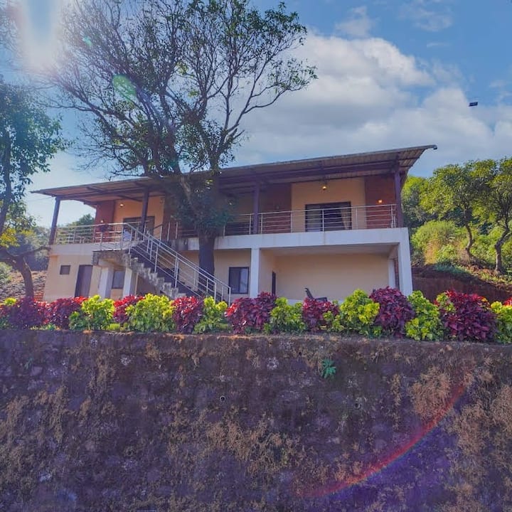 Sunrise Valley Banglow - Mahabaleshwar