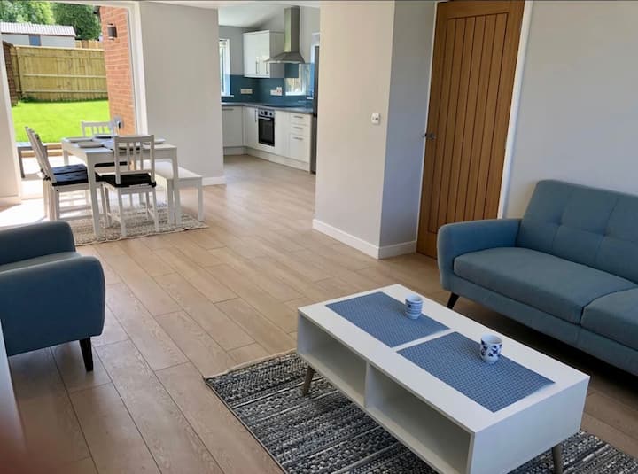 Botley House — Stylish 2-bed With Garden & Parking - Oxford