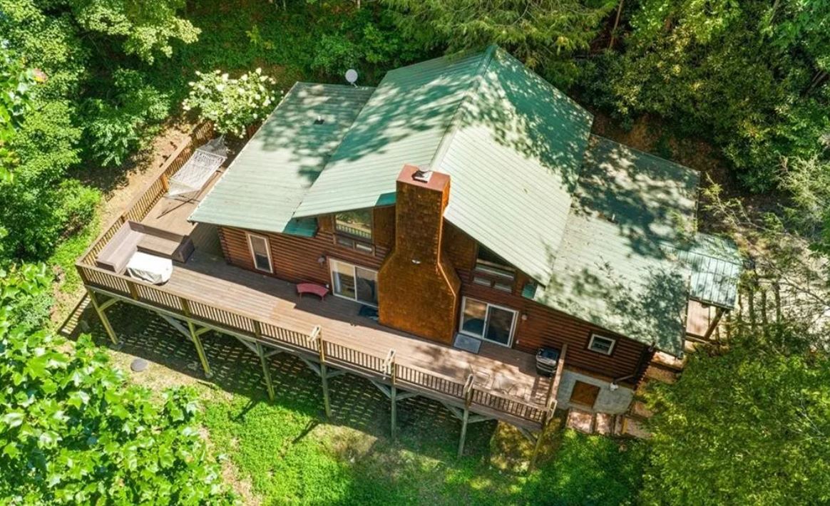 Bigfoot's Hideaway - Bergverblijf - Houten huisje te Huur in Boone ...